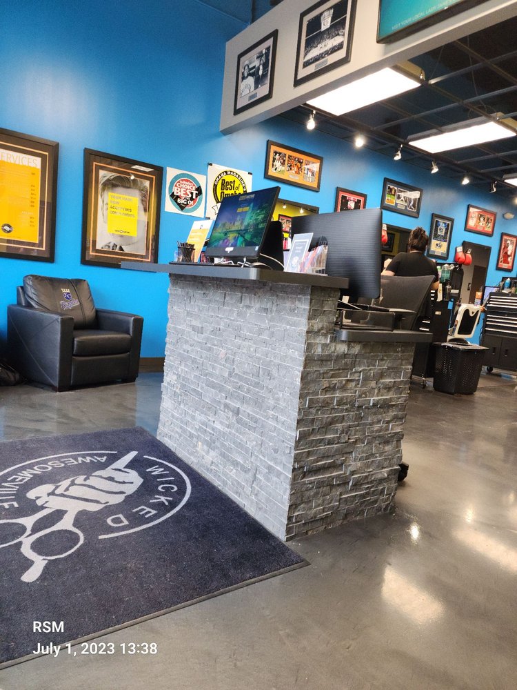 LADY JANES HAIRCUTS FOR MEN - Updated November 2024 - 28 Reviews ...