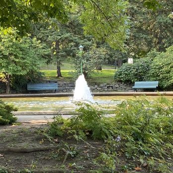 PARC BEAUBIEN OUTREMONT - Updated August 2025 - 461 Côte-Sainte ...