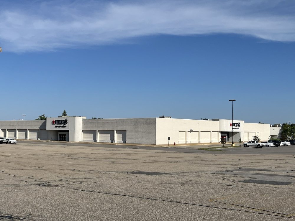 THE MALL AT FOX RUN - Updated July 2024 - 45 Photos & 27 Reviews - 50 ...