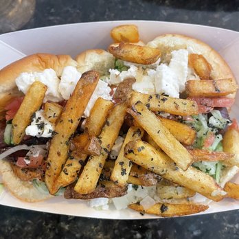 CURIOUS DOG - Updated March 2025 - 180 Photos & 155 Reviews - 200 W ...