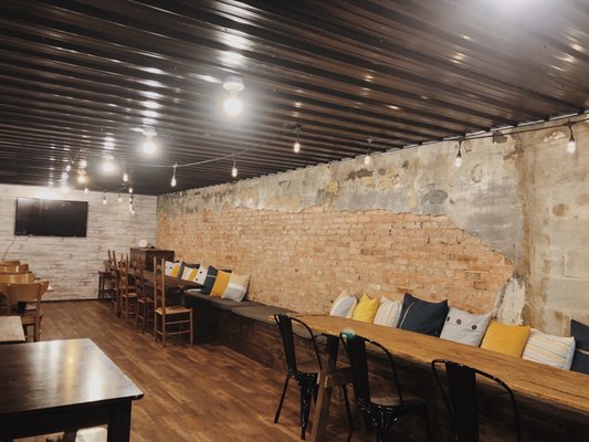 BRICK RHOD BISTRO - 63 Photos & 13 Reviews - 111 N Commerce St ...