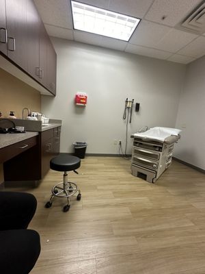ENTIRA FAMILY CLINICS - HIGHLAND - Updated December 2025 - 11 Photos ...