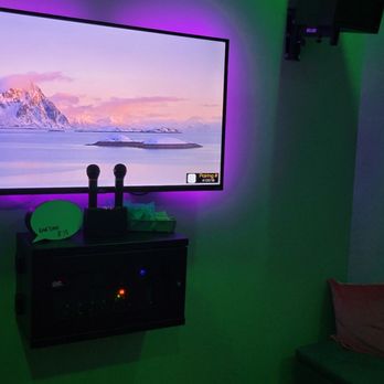 NORAEBAR - Updated October 2025 - 75 Photos & 61 Reviews - 717 E Market ...