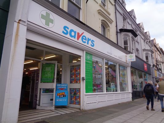 SAVERS - Updated January 2025 - 76 Mostyn Street, Llandudno, United ...