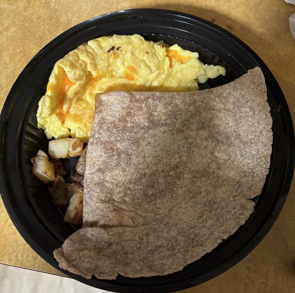 MOUNT AIRY INN - Updated January 2026 - 139 Photos & 276 Reviews - 1401 ...