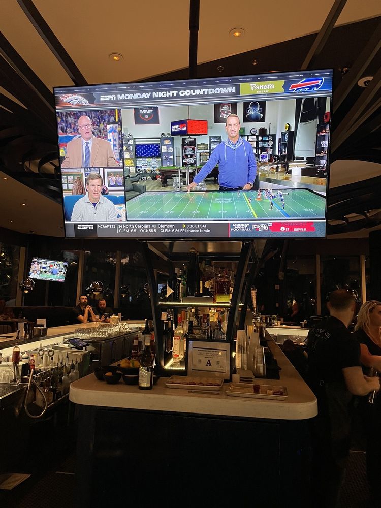 PROPER BAR - Updated October 2025 - 19 Photos & 13 Reviews - 3730 Las Vegas Blvd Proper Eats ...