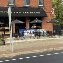 PORTLAND ALE HOUSE - Updated January 2026 - 96 Photos & 71 Reviews ...