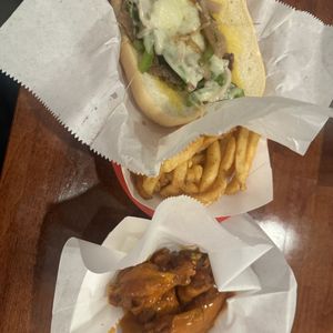 CRICKET’S - Updated October 2025 - 76 Photos & 169 Reviews - 3810 ...