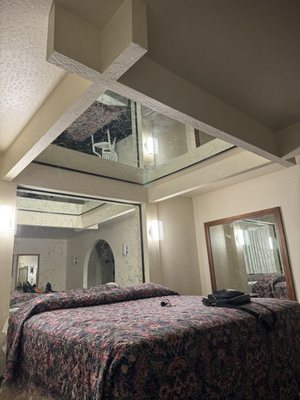 SNOOTY FOX MOTOR INN - Updated December 2025 - 24 Photos & 37 Reviews ...