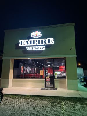 EMPIRE WINGZ - Updated December 2025 - 14 Photos & 10 Reviews - 623 E ...