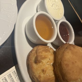 FIXE AUSTIN’S SOUTHERN HOUSE - Updated November 2024 - 1248 Photos ...