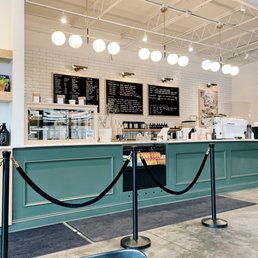 SUNDAY MOTOR CO CAFE - Updated April 2025 - 447 Photos & 192 Reviews ...