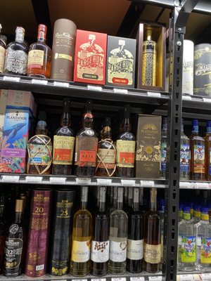LUEKENS WINE & SPIRITS - Updated April 2026 - 118 Photos & 116 Reviews ...