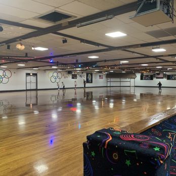 TINLEY PARK ROLLER RINK - Updated December 2025 - 32 Photos & 57 ...