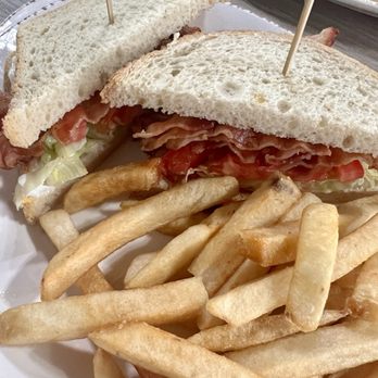 WILLY’S KITCHEN - Updated April 2025 - 786 Photos & 942 Reviews - 7271 ...