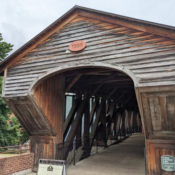 OLD SALEM HERITAGE BRIDGE - Updated December 2025 - 44 Photos & 13 ...