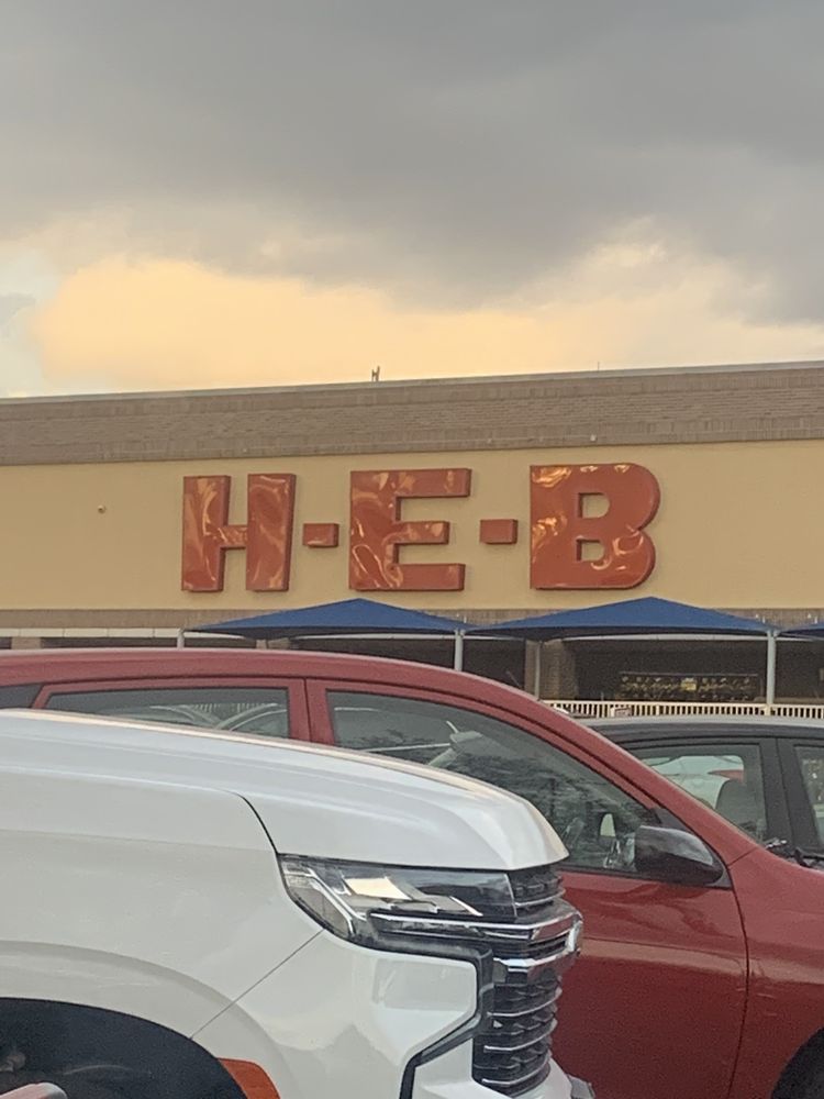 H-E-B - Updated October 2025 - 43 Photos & 131 Reviews - 2110 W ...