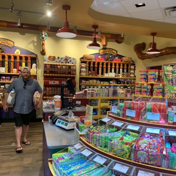 SCHEELS - Updated November 2024 - 650 Photos & 195 Reviews - 4450 ...