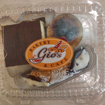 GIO’S BAKERY & CAFÉ - Updated June 2024 - 382 Photos & 475 Reviews - 3805 Ocean View Blvd ...