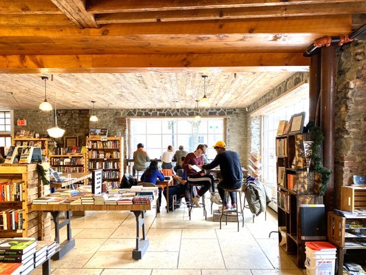 ROUGH DRAFT BAR & BOOKS - 177 Photos & 158 Reviews - 82 John St, Kingston, New York - Bars ...