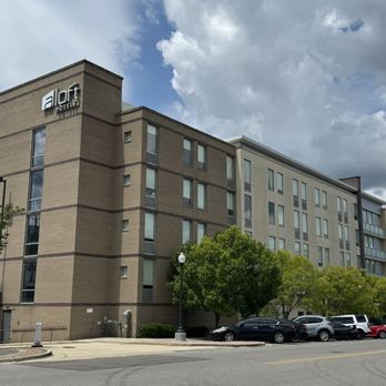 ALOFT BIRMINGHAM SOHO SQUARE - Updated July 2025 - 137 Photos & 114 ...