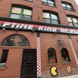 HALFTIME KING OF PIZZA - Updated December 2025 - 125 Photos & 243 ...