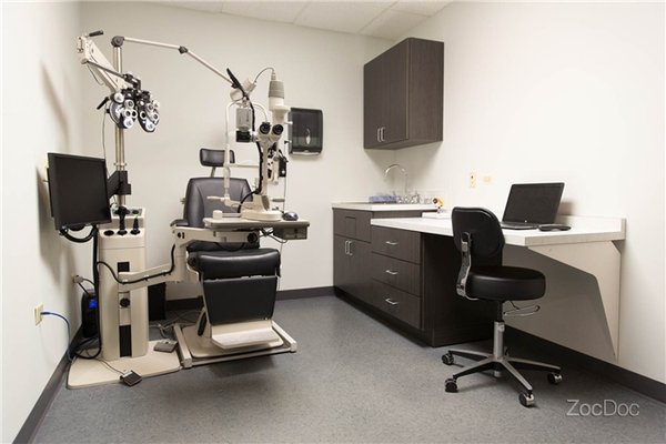 TREACY ADAMO, OD - HINSDALE ADVANCED EYE CARE - Updated December 2025 ...