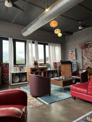 THE SOUND BAR - Updated July 2025 - 65 Photos & 36 Reviews - 712B N ...