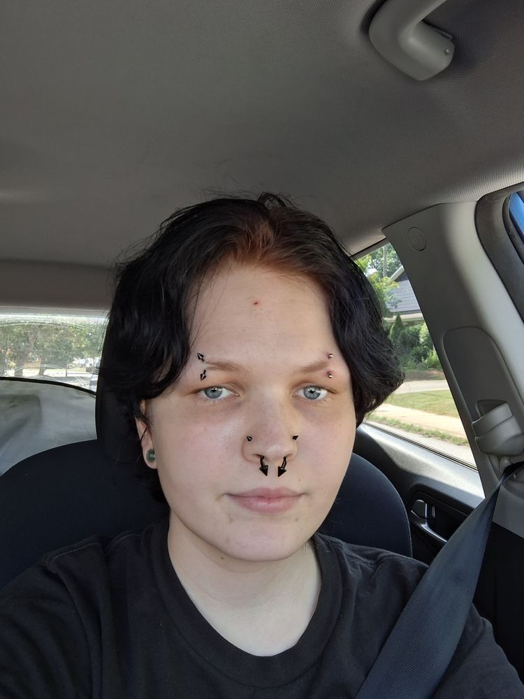 DIAMOND THIEVES BODY PIERCING & TATTOO - Updated May 2026 - 33 Photos ...