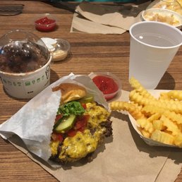 SHAKE SHACK BIRMINGHAM - Updated June 2025 - 216 Photos & 236 Reviews ...
