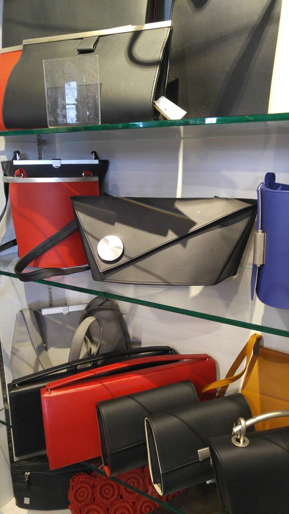 CORKTOWN DESIGNS JEWELLERY GALLERY - Updated December 2024 - 5 Trinity ...