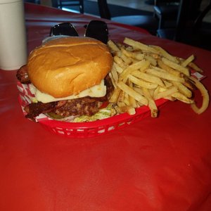 TOP FLIGHT GRILL & CATERING - 52 Photos & 43 Reviews - 5000 S Airport ...