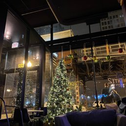 2TWENTY2 TAVERN - Updated July 2025 - 174 Photos & 186 Reviews - 222 S ...