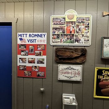 CAPTAIN SUNDAE - Updated December 2025 - 135 Photos & 121 Reviews - 365 ...