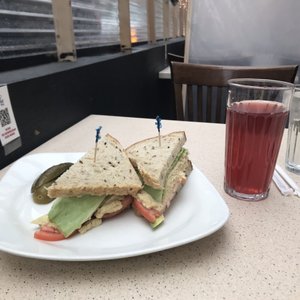 VIAND CAFE - Updated June 2024 - 81 Photos & 198 Reviews - 673 Madison ...