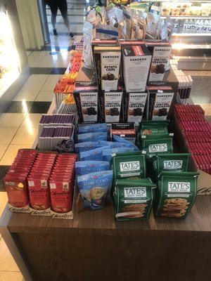 SAY SI BON - 12 Photos - 5 Aviation Cir, Arlington, Virginia - Souvenir ...