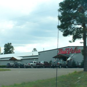 SNOWFLAKE ACE HARDWARE - Updated November 2025 - 10 Reviews - 791 S ...