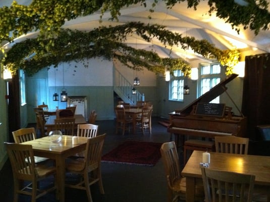 GROVE FERRY INN - Grove Ferry Road, Canterbury, Kent, United Kingdom ...