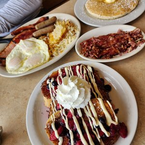 TOAST - 809 Photos & 1264 Reviews - 2630 W Belleview Ave, Littleton, CO ...