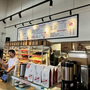 DO-RITE DONUTS & CHICKEN - Updated November 2024 - 2117 Photos & 1503 ...