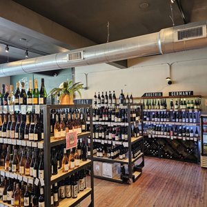 ROCKS AND ACID WINE SHOP - Updated September 2025 - 17 Photos - 712 ...