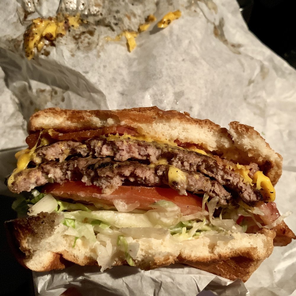 HOLIDAY BURGER - 260 Photos & 526 Reviews - 15520 Devonshire St ...