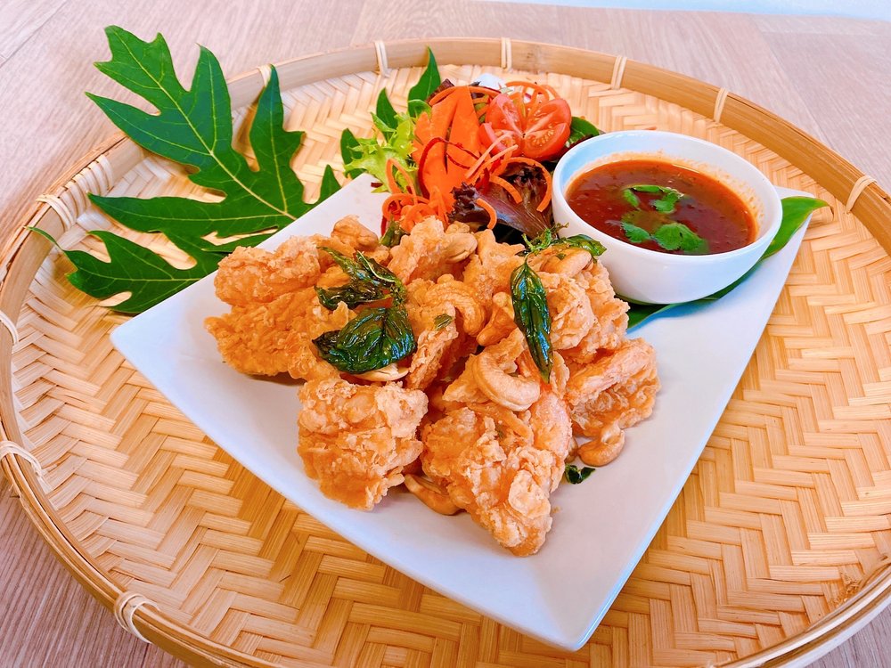 THAI JUNCTION KITCHEN - Updated March 2024 - 31 Photos - 2 Chinook St ...