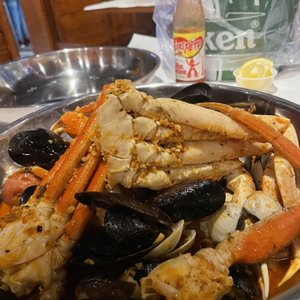 KING CLAW JUICY SEAFOOD - 147 Photos & 129 Reviews - 1734 Sam ...