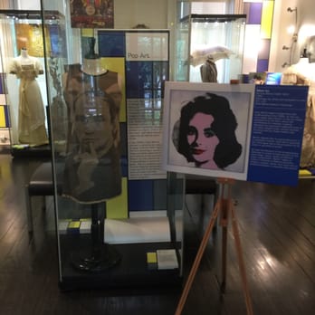 ERCHLESS ESTATE - Updated March 2025 - 12 Photos - 8 Navy Street ...