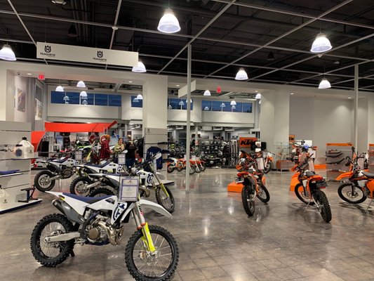 GO AZ MOTORCYCLES - 213 Photos & 316 Reviews - 15500 N Hayden Rd ...