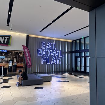 MAIN EVENT MONTCLAIR - Updated December 2025 - 150 Photos & 170 Reviews ...