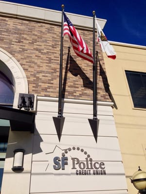 THE POLICE CREDIT UNION - Updated August 2025 - 27 Photos & 98 Reviews ...