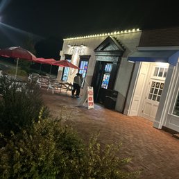 THE CORNER CRUST - Updated July 2025 - 55 Photos & 70 Reviews - 250 Oak ...