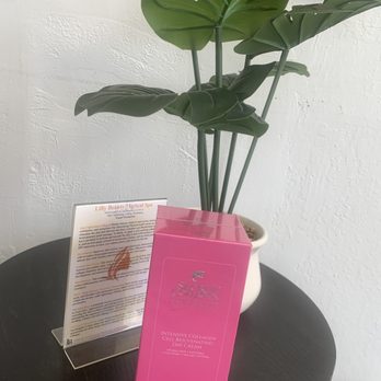 LILLY BEAUTY MED SPA - SAN FRANCISCO - Updated March 2025 - 132 Photos ...